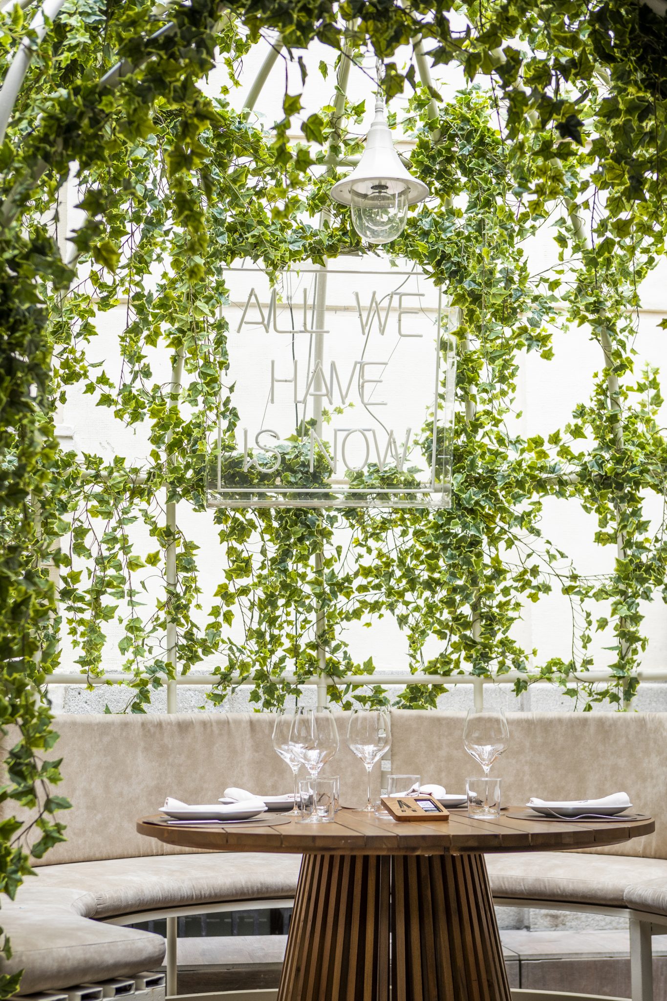 Restaurante Abascal, el nuevo 'place to be' de Madrid ¡con Market!