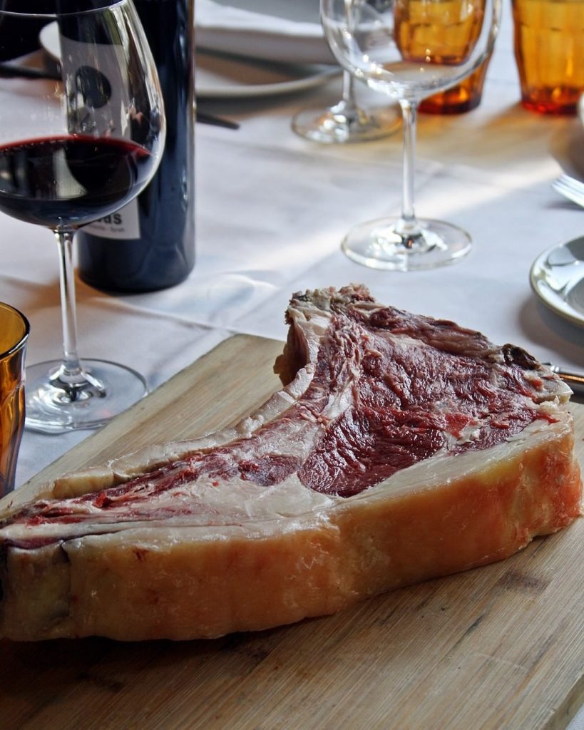 Dónde comer una buena chuleta o chuletón en Madrid
