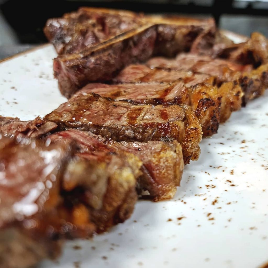 Dónde comer una buena chuleta o chuletón en Madrid