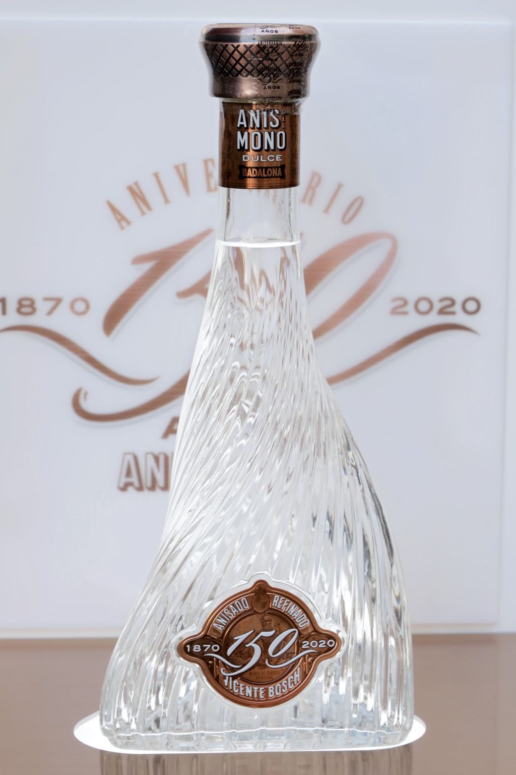 'Anís del Mono' celebra 150 años con una botella única