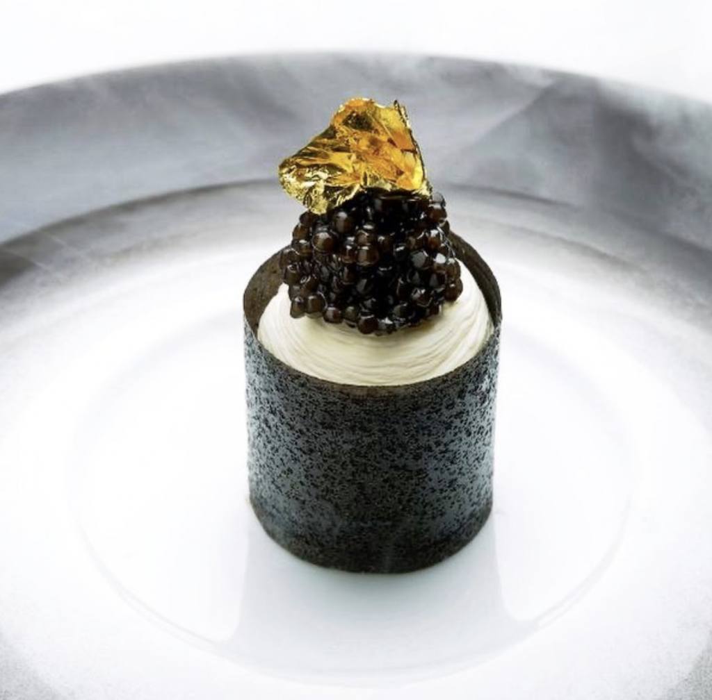 El caviar, producto gourmet, manjar de dioses y lujo sibarita