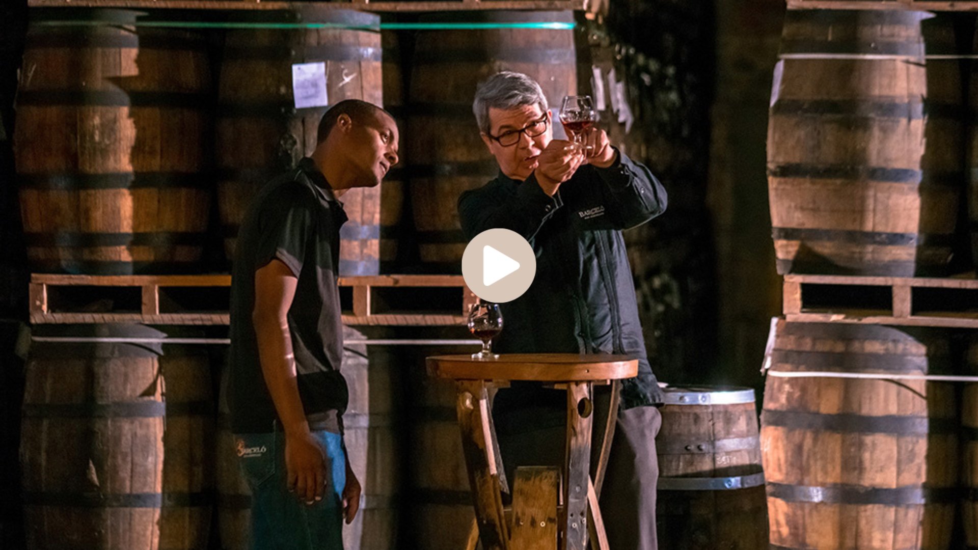 Nos adentramos en la destilería del ron más exportado del mundo