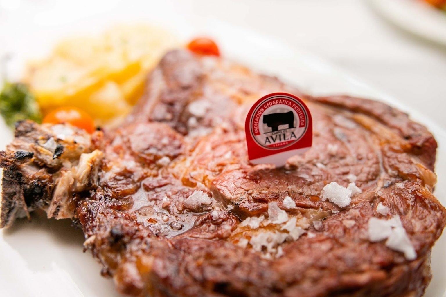 Restaurantes donde comer un buen chuletón en Ávila