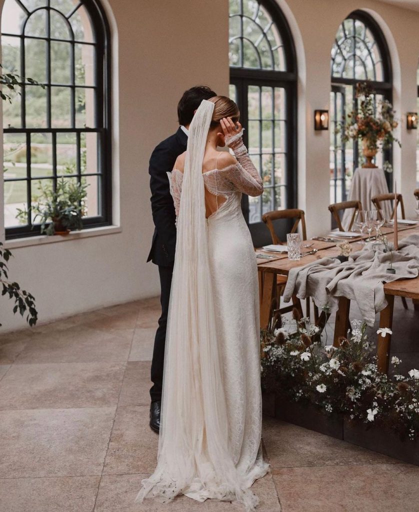 Detalles en vestidos de novia que hemos visto este verano y que te van ...