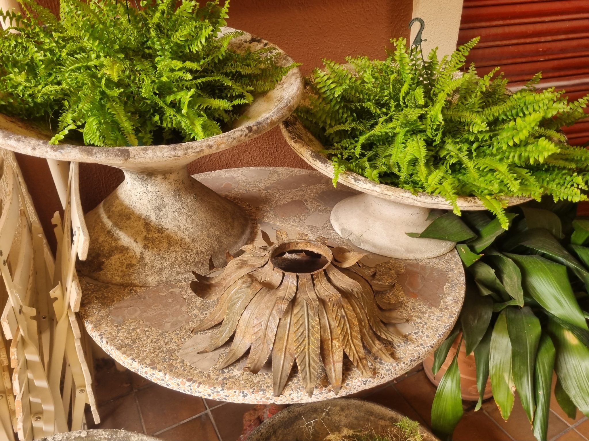 Visitamos cinco anticuarios muy recomendables en El Rastro de Madrid