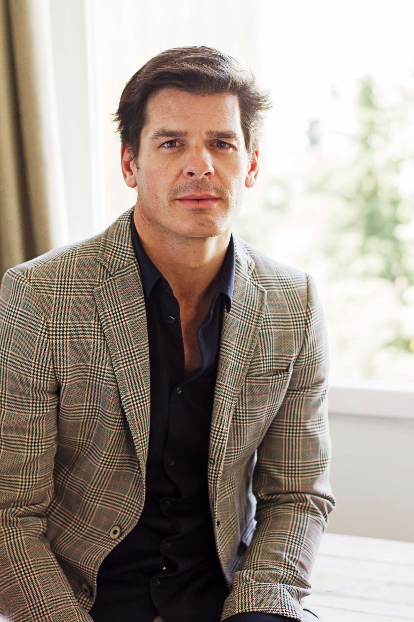 Entrevistamos al empresario y promotor Julio Iranzo, un 'orfebre de lo ...