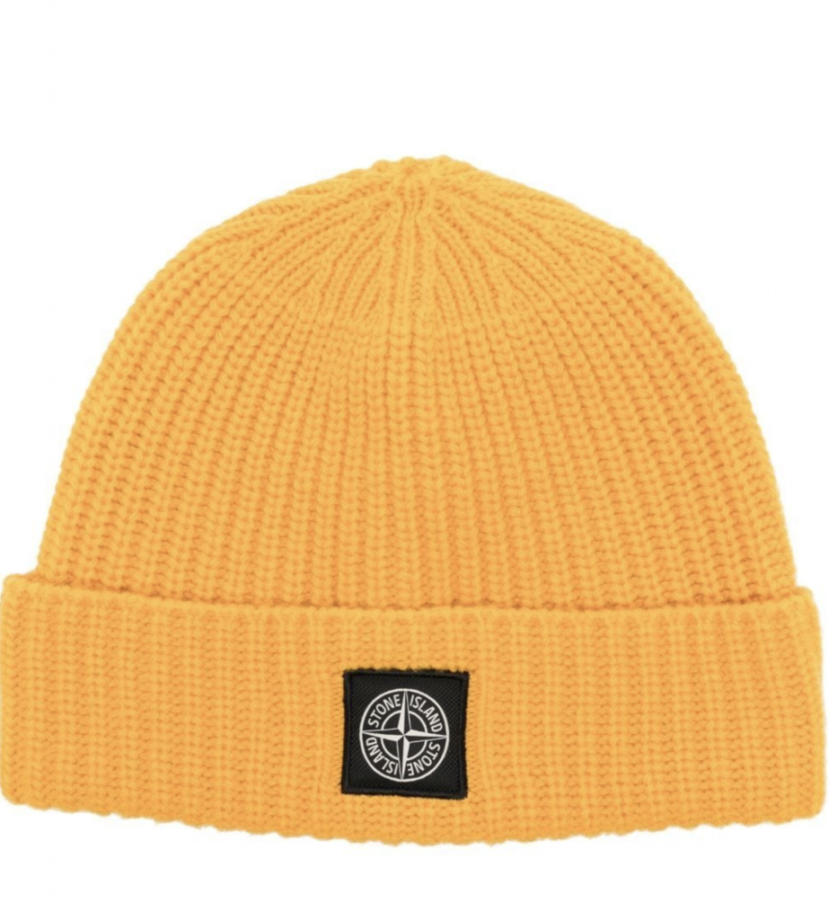 Bufandas y gorros de hombre perfectos para lucir durante los días más fríos