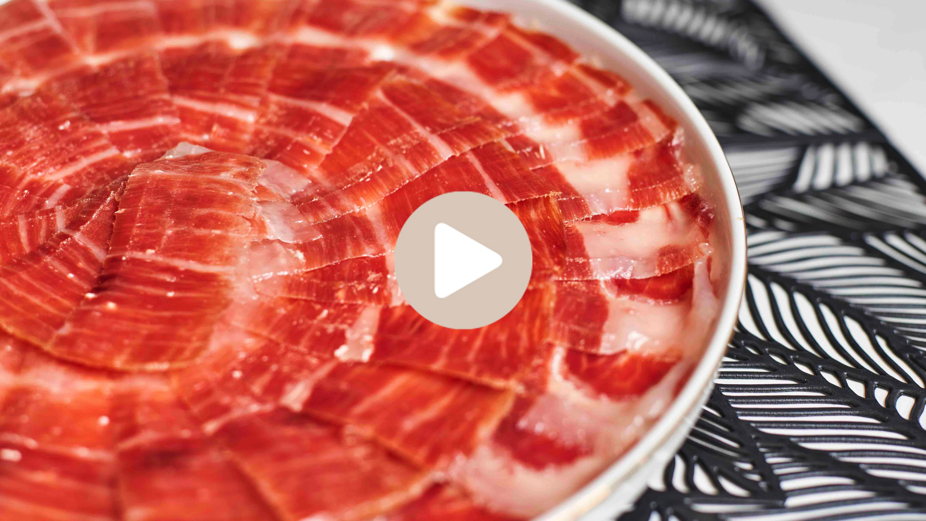 Los secretos de un jamón de bellota de tradición familiar con La Abadía ...