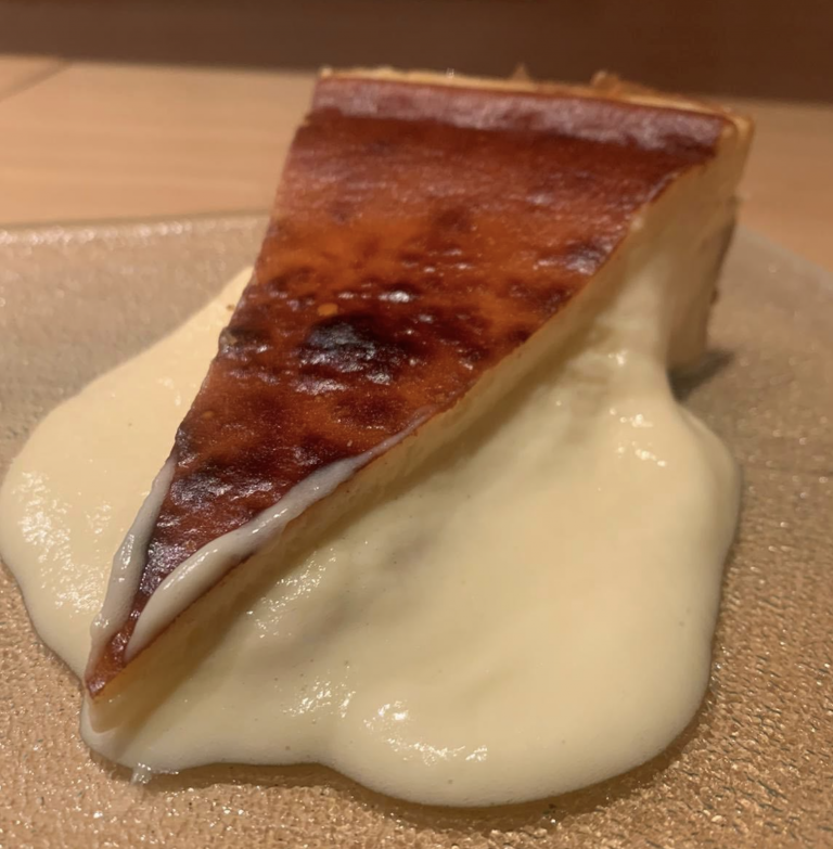 La tarta de queso de Alex Cordobés, el pastelero del que todo el mundo ...