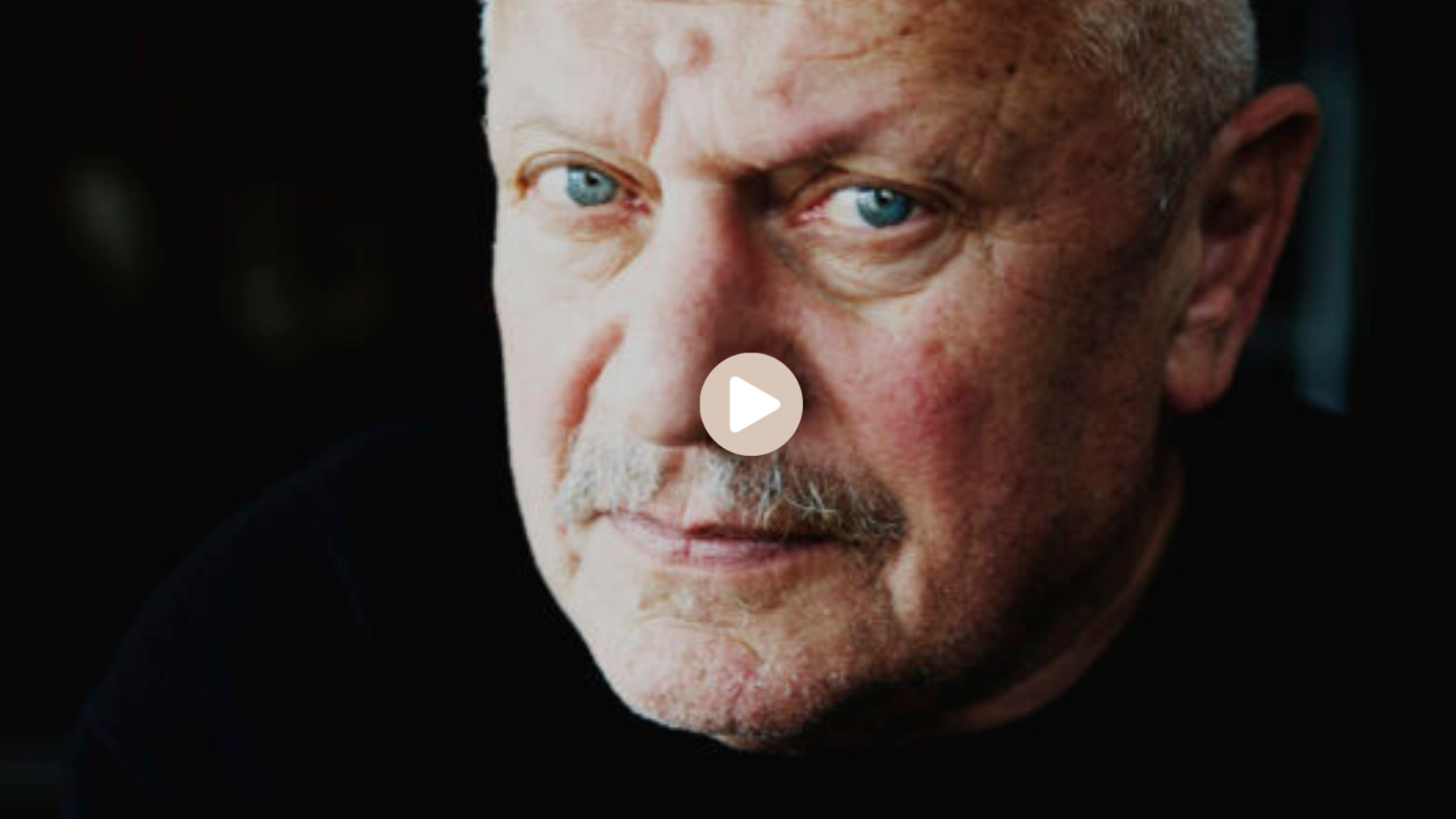 Steven Berkoff llega a Madrid para presentar la obra teatral "Decadencia"