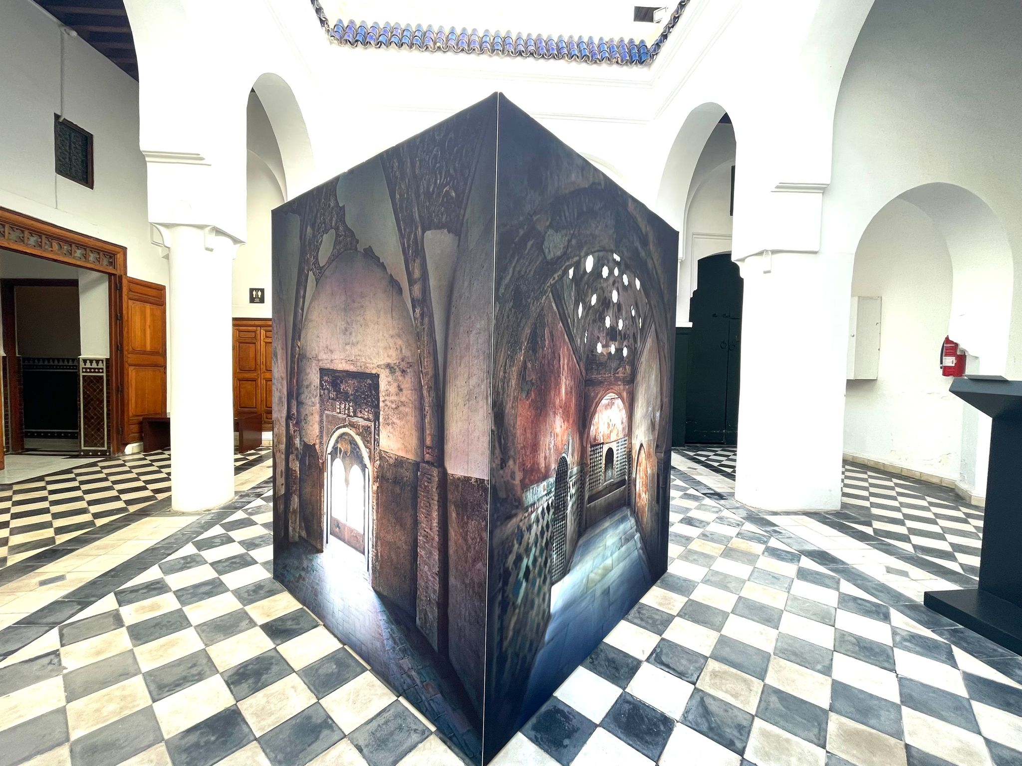 La Alhambra por Fernando Manso, una exposición de fotos de autor que ...