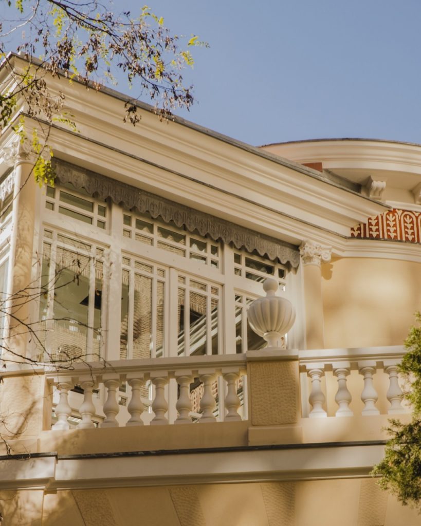 Abya, el nuevo restaurante 'trendy' de Madrid ubicado en un palacio