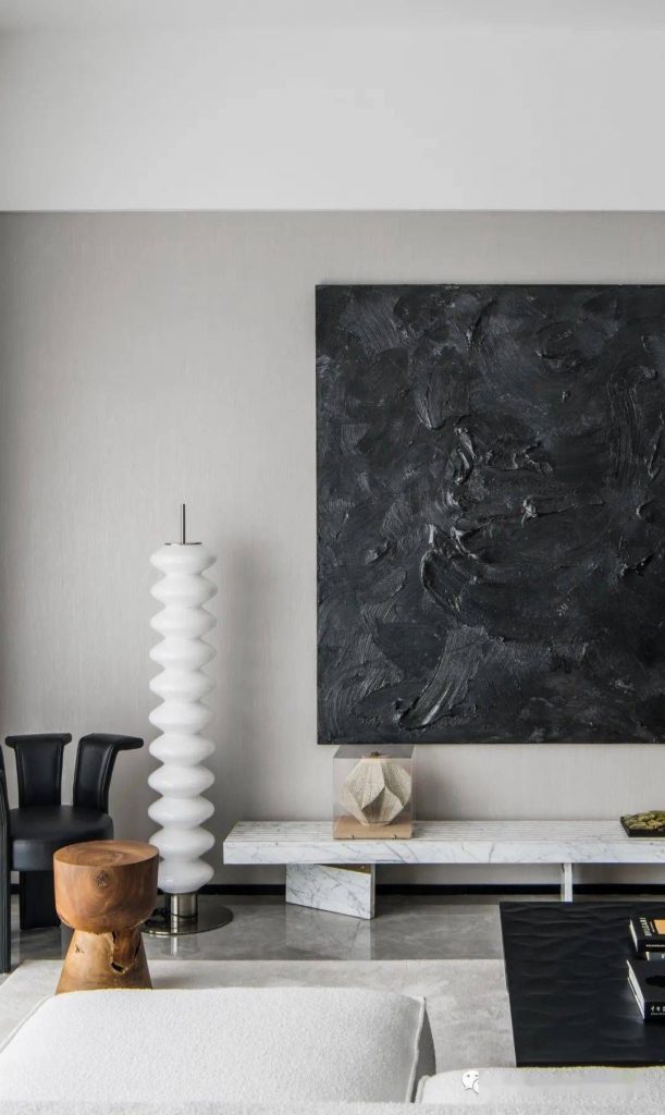 El sofisticado negro se mete de nuevo en la decoración