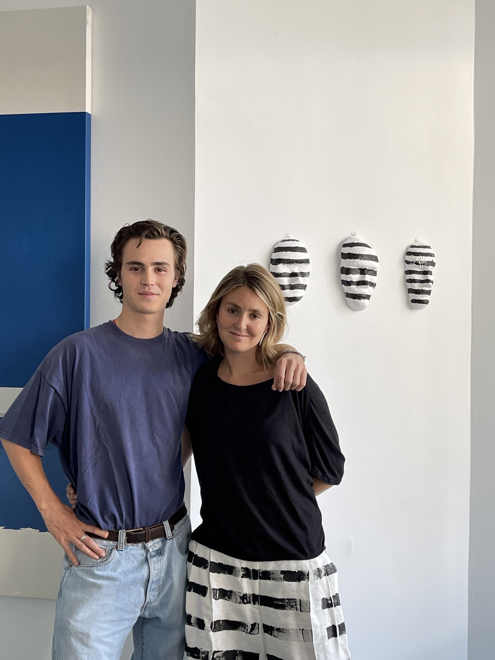 Entrevista en vídeo a los artistas Carlota Pérez de Castro y Borja Colom