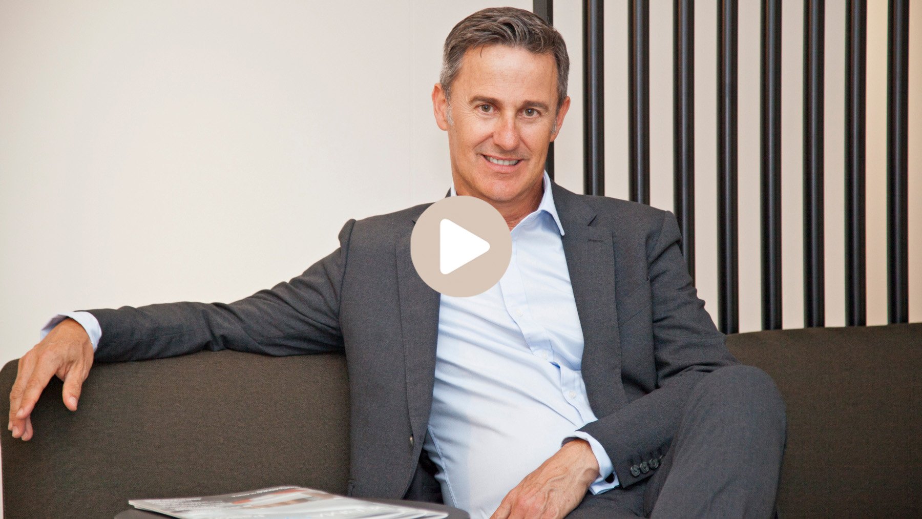 Entrevistamos en su pionera clínica al Dr. Ricardo Ruiz: referente en ...