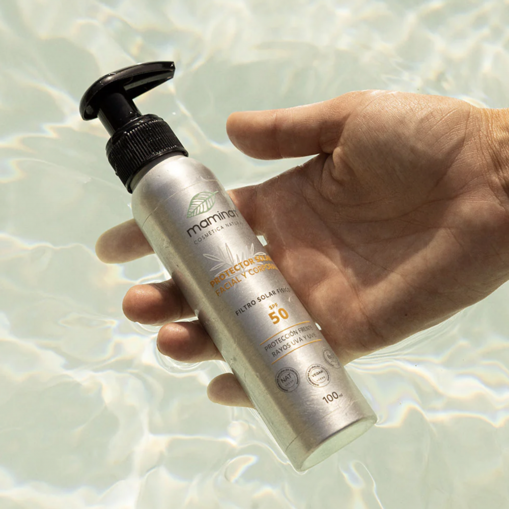Protector solar físico o químico, ¿cuál es mejor para nuestra piel?