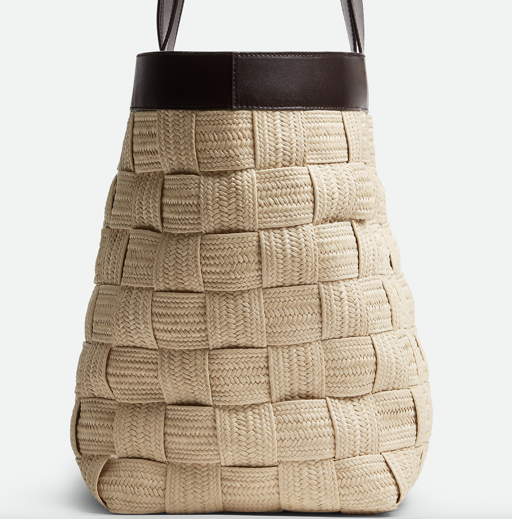 Bolso de rafia, la estrella del verano tanto en la playa como en la ciudad