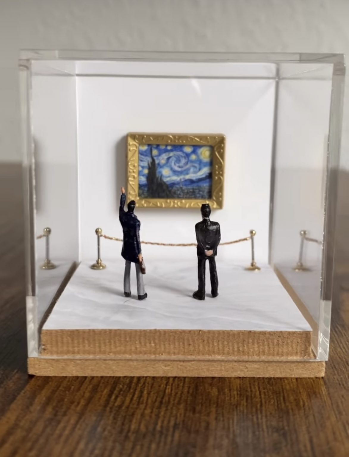 Arte en miniatura, la exquisitez del tamaño de una moneda