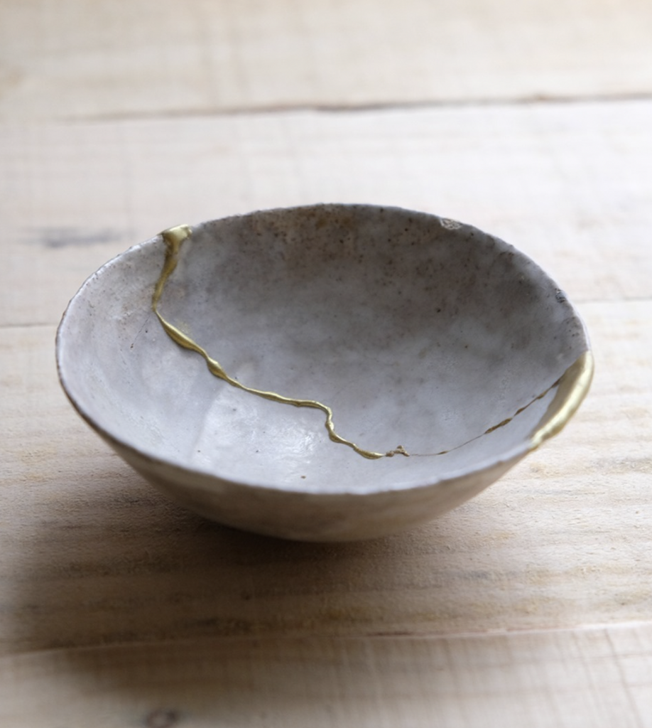 La experta Clara Graziolino nos explica todo sobre el kintsugi, la técnica japonesa de ...