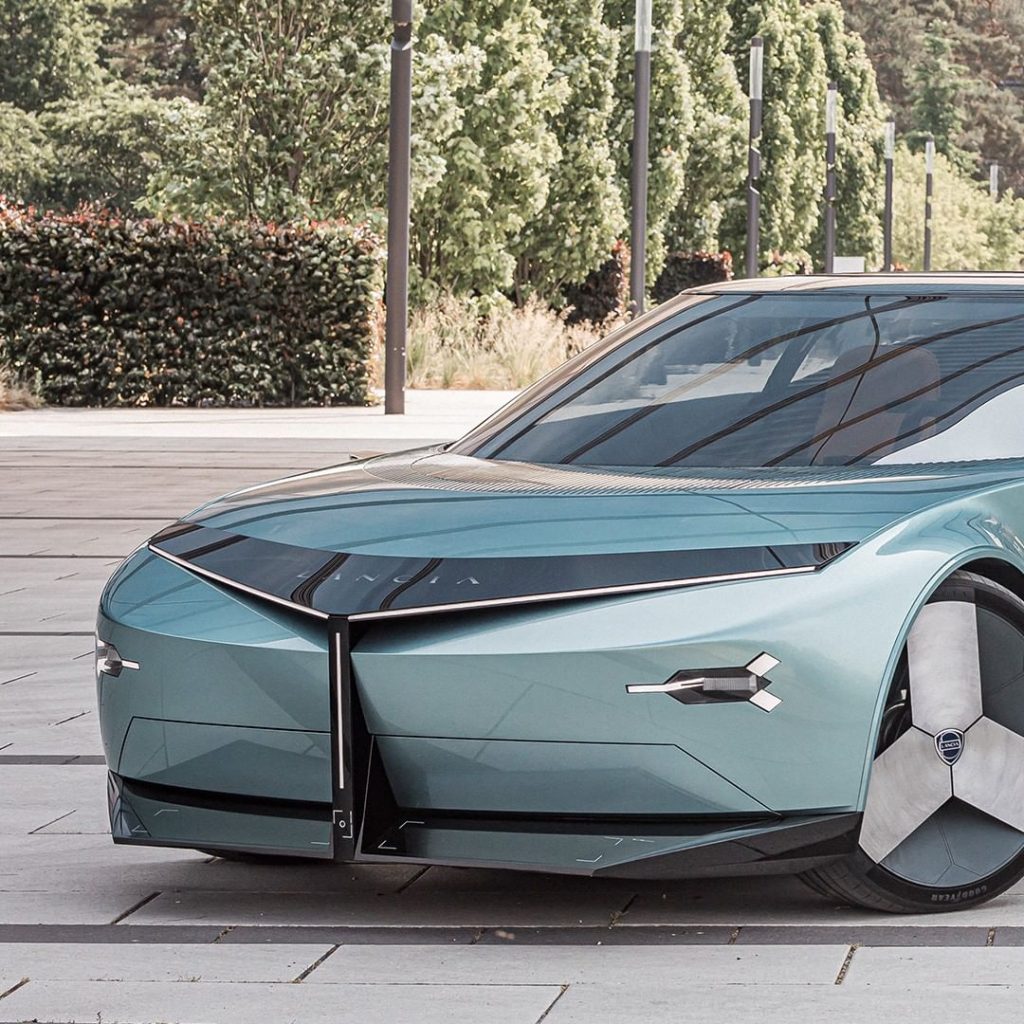 Lancia vuelve y lo anuncia con un 'concept car' inspirado en el pasado