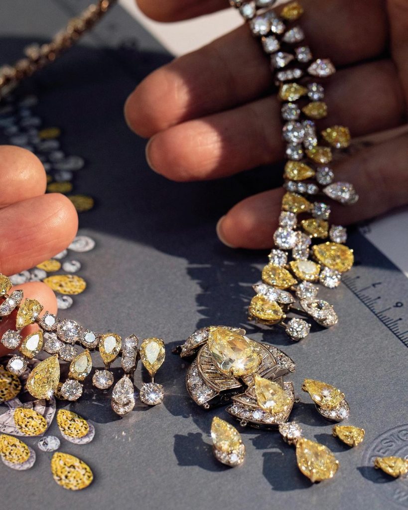 La historia de los fantásticos diamantes amarillos de Graff