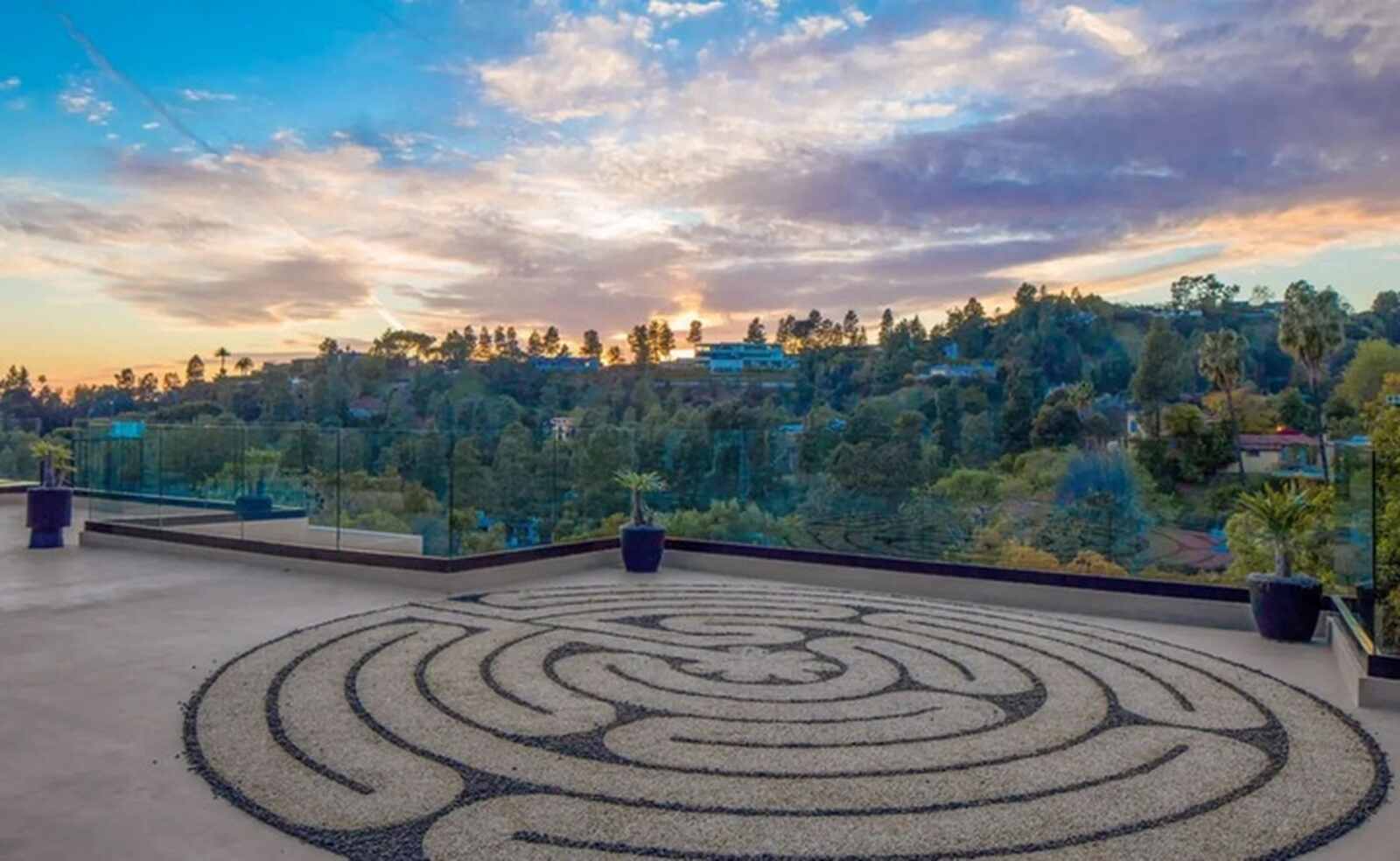 La mansión de Brooklyn Beckham vendida por 11 millones de euros