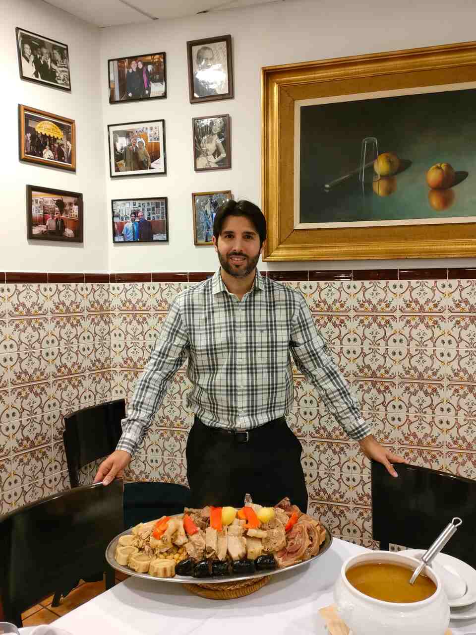 'La Gran Tasca': en las cocinas de uno de los mejores cocidos de Madrid'