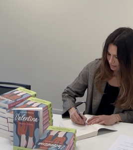 María Zabay publica 'Valentina': "El deseo es el motor de las grandes ...