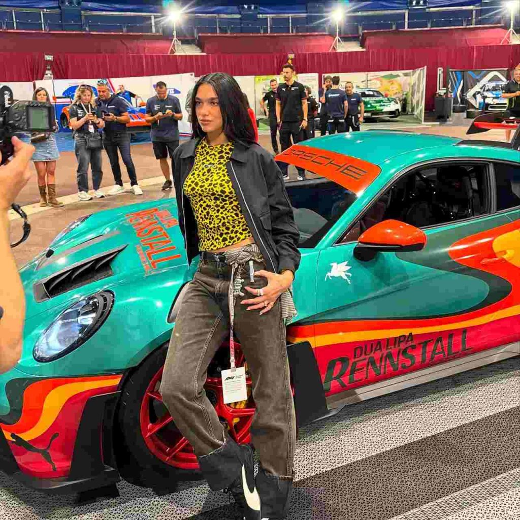 Dua Lipa y Porsche revolucionan el asfalto con un GT3 RS valorado en ...