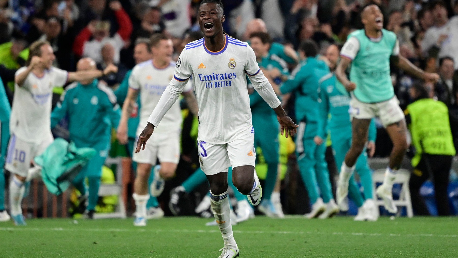 Eduardo Camavinga arrasa en el Golden Boy