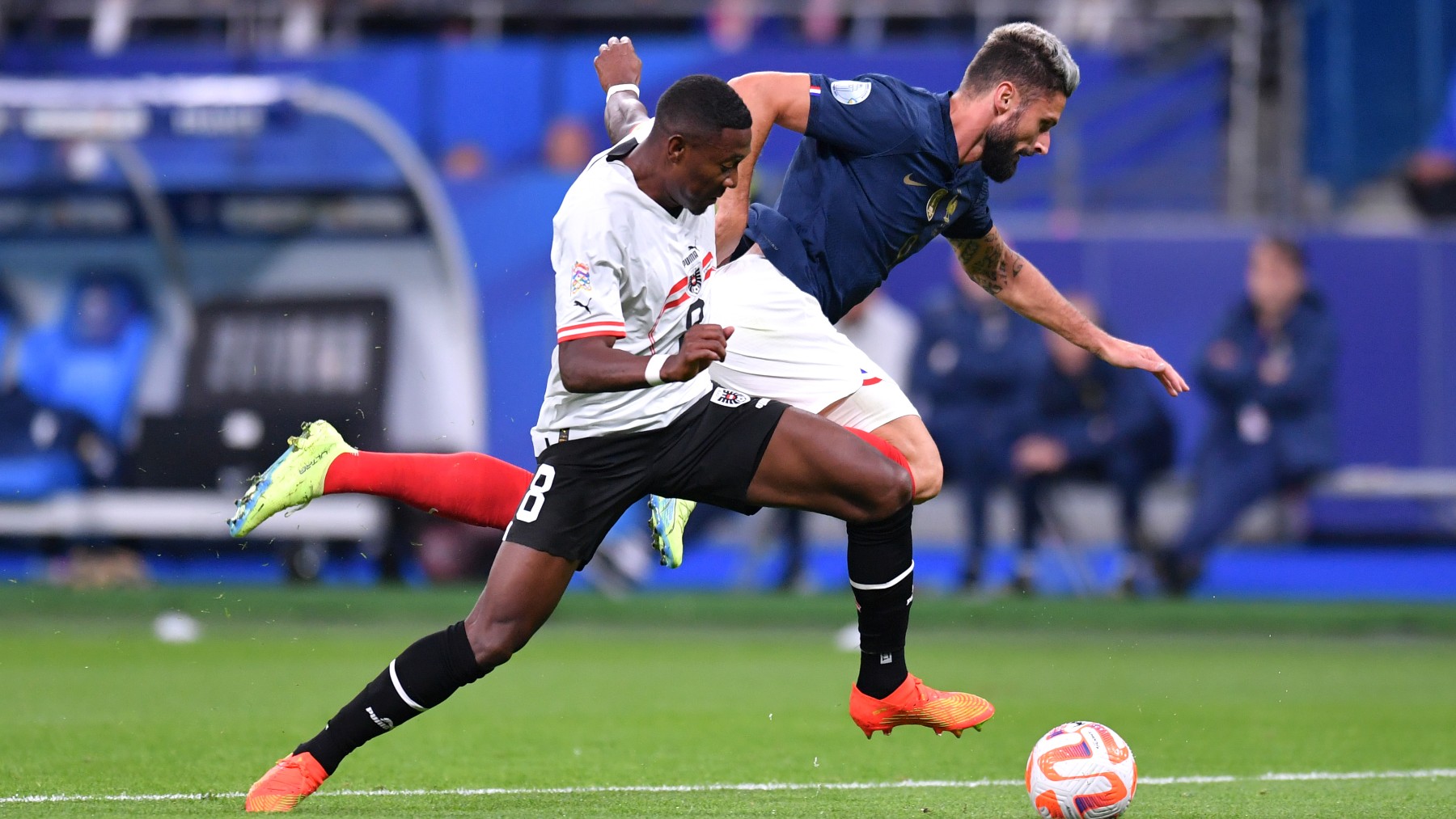 David Alaba acaba lesionado en la derrota de Austria contra Francia