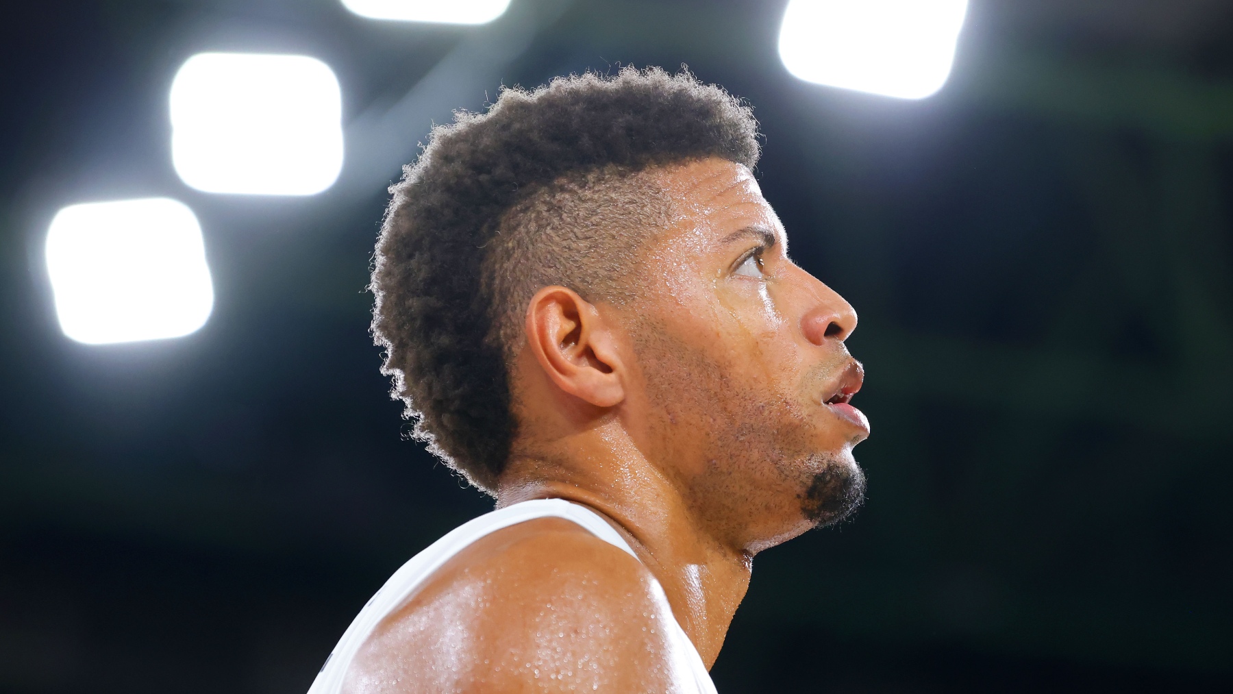 Edy Tavares: "Yo soy muy pequeño comparado con Clifford Luyk o Fernando ...