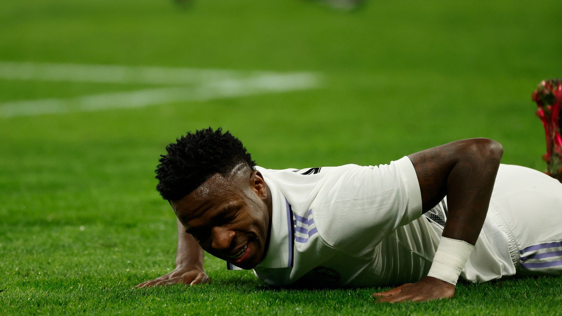 Vinicius vuelve a temblar con el VAR