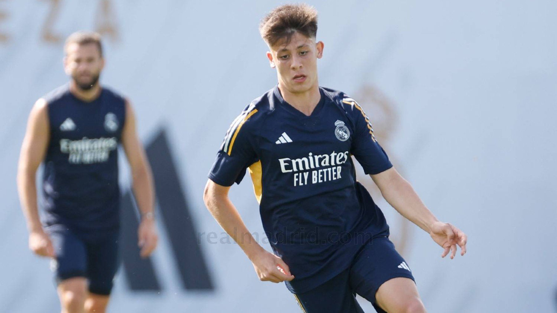 Arda Güler se cae del entrenamiento a un día del debut en Los Ángeles