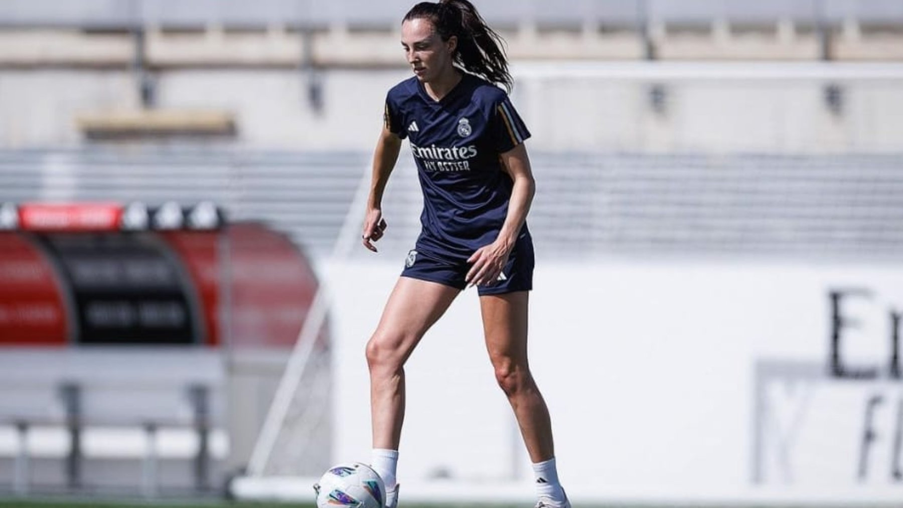Caroline Weir inicia la fase final de su recuperación y ya toca balón