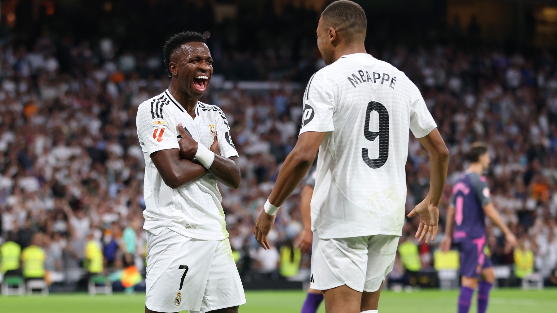 Exhibición de Vinicius: sale en la segunda parte, regala un gol a ...