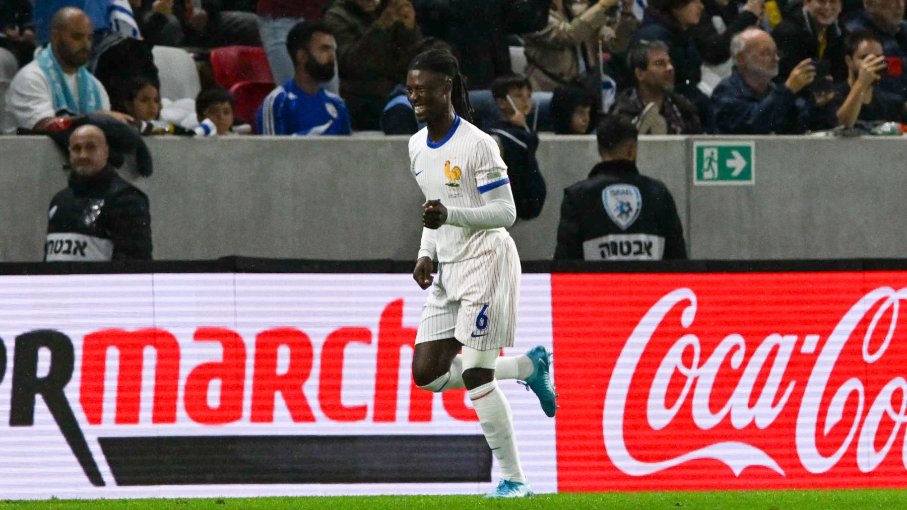 Camavinga le saca una sonrisa a Francia