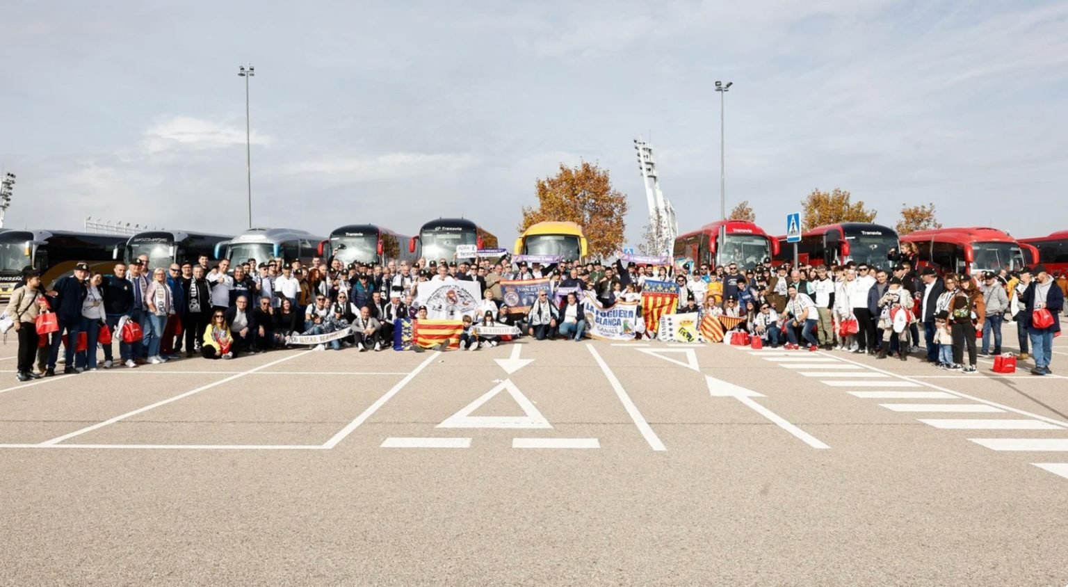 El Real Madrid tiene un detallazo con las peñas de Valencia y Albacete ...