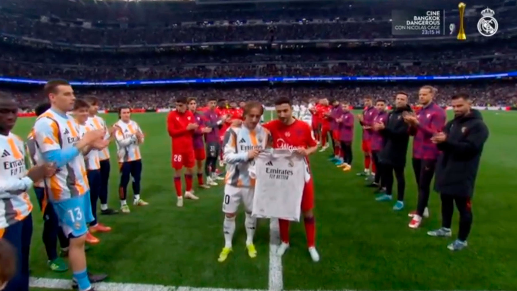 La grandeza del Real Madrid: brinda un precioso homenaje a Jesús Navas ...