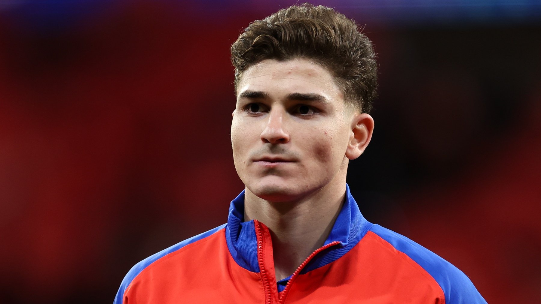 Julián Álvarez rompe su silencio tras el penalti y felicita al Real Madrid