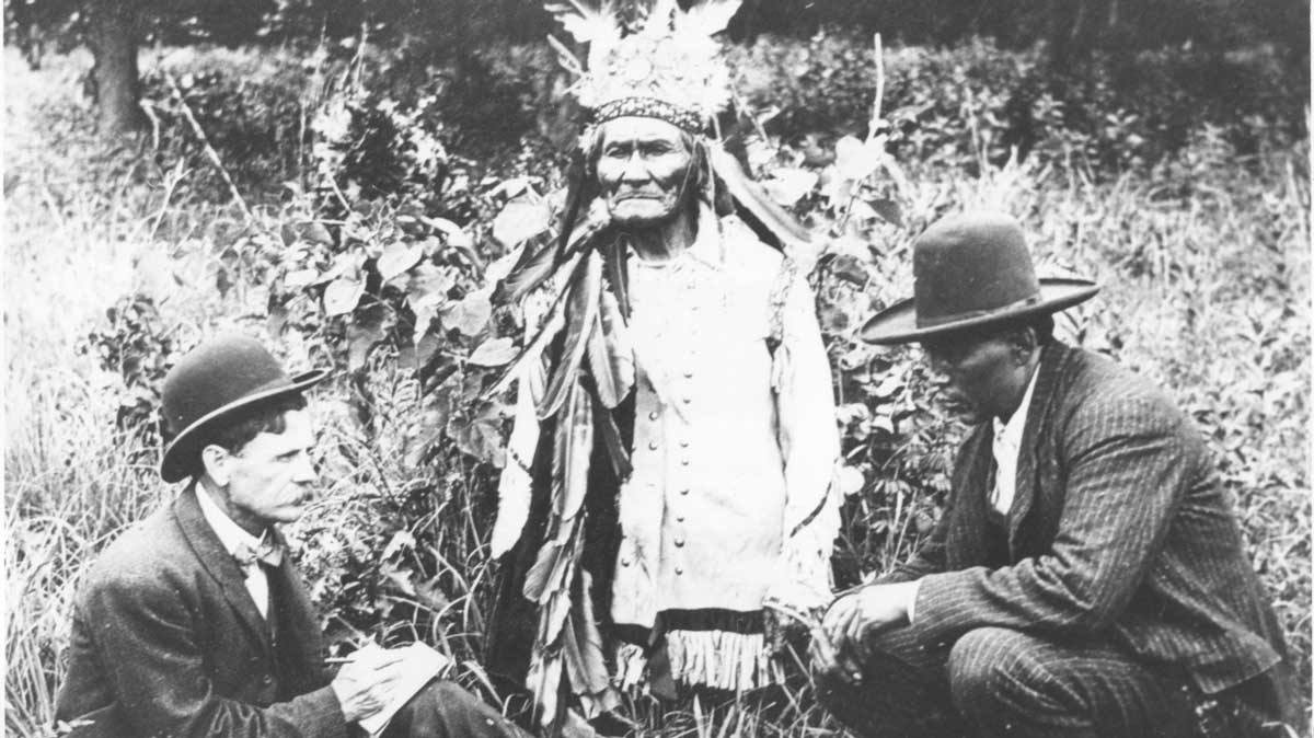 ¿Sabes por qué gritamos Gerónimo cuando saltamos?