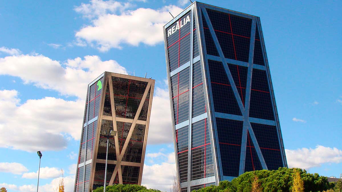 Torres KIO: Descubre el curioso detalle que las diferencia