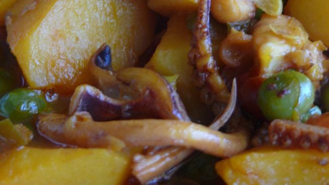 Potas en salsa: receta con la olla exprés