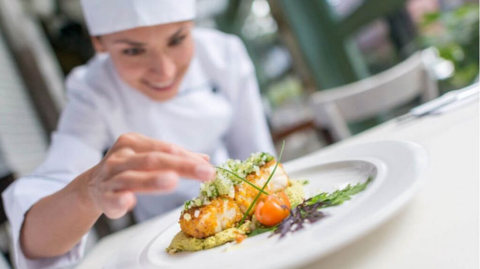 Cómo es el protocolo en un restaurante de lujo