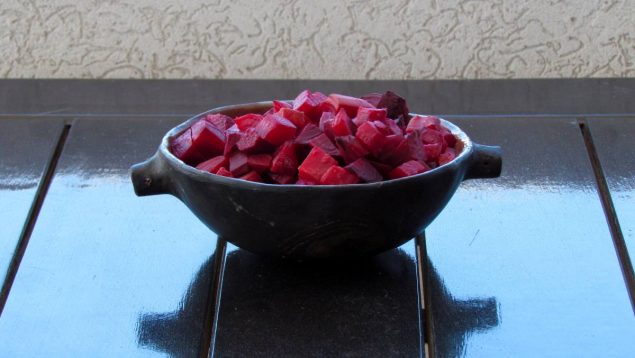 El hummus de remolacha que hice en 5 minutos y se volvió mi dip favorito