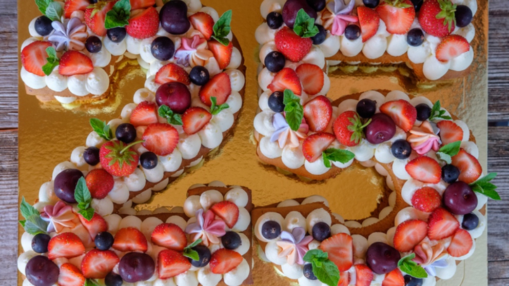 Receta de bizcocho genovés, la base perfecta para un gran postre