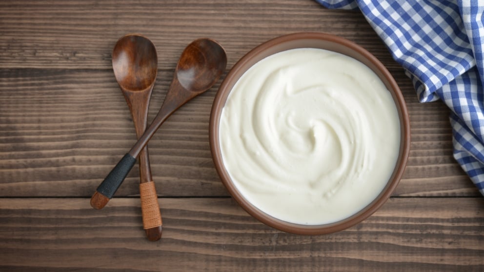 Receta de yogur de leche de cabra, con menos lactosa y sabor intenso