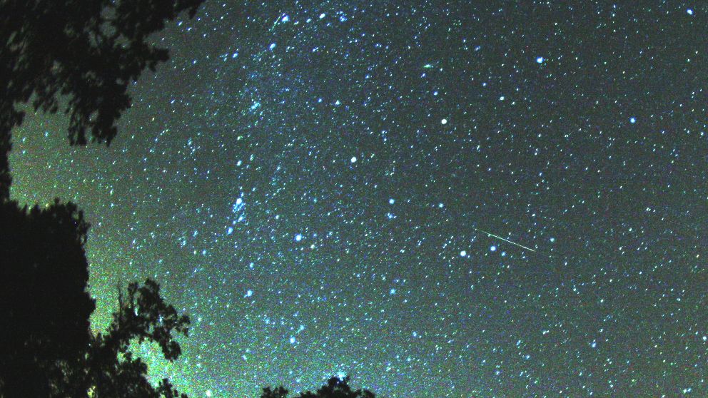 Hora y cómo ver la lluvia de estrellas de las Perseidas 2018
