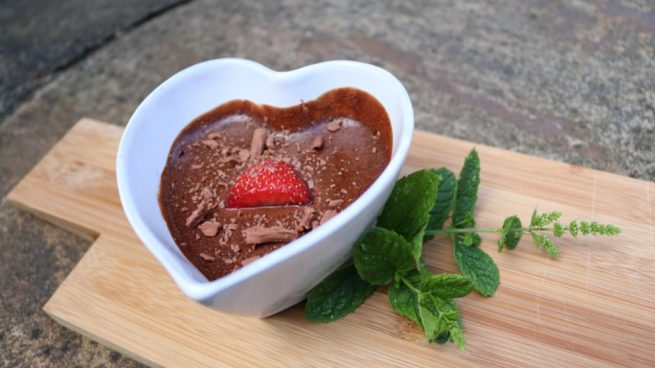 5 recetas con chocolate rosa fáciles y originales