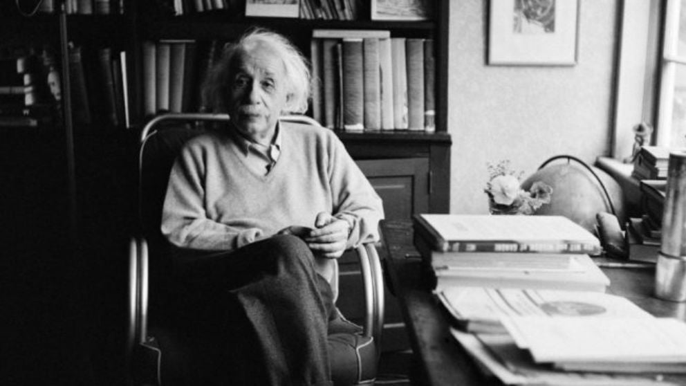 La reflexión de Albert Einstein que te ayudará a ser más feliz: "Hay ...